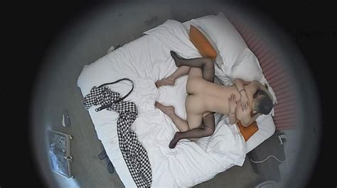 2025 2 28最新流出安防酒店摄像头偷拍变态大款淫虐情趣黑丝御 BT種子下載區 52AV手機A片王 52AV ONE