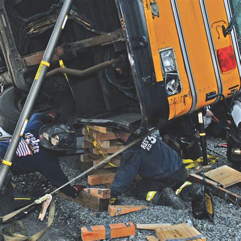 Paratech Highway Vehicle Stabilization Kit Curtis