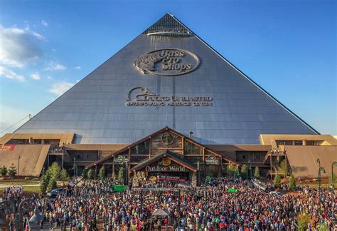 Bass Pro Shop Pyramid In Downtown Memphis Tn During Grand Opening A