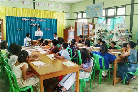 ဘုတ်ပြင်းမြို့ Community Centre ခန်းမတွင် အခြေခံပညာအလယ်တန်းအဆင့် က