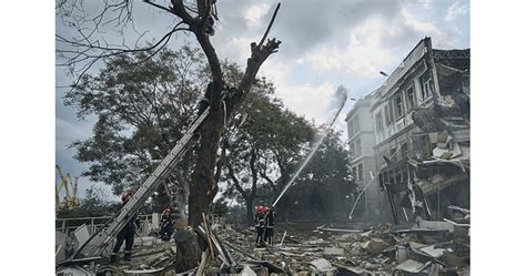 Китай предприема всички необходими мерки за гарантиране на безопасността на своите институции и