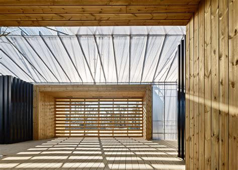 Peris Toral Arquitectes Uses Scaffolding To Create Temporary Pavilion