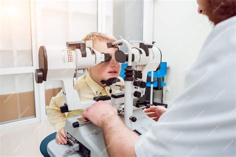 Premium Photo Synoptophore Strabismus Treatment Squint Test