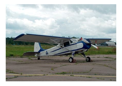 Нисэхийн музей ТЭЭВРИЙН ЯК 12 ОНГОЦ Дэлхийн 2 р дайны Facebook