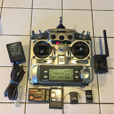 Futaba 9cap W Spektrum 24ghz Module Ch32 Module And 3 Recievers