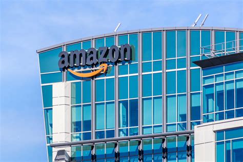 Amazon Algorithm Boosts Internal Products