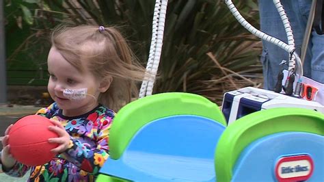 Underly Attached Girlfriend Taylor Swift