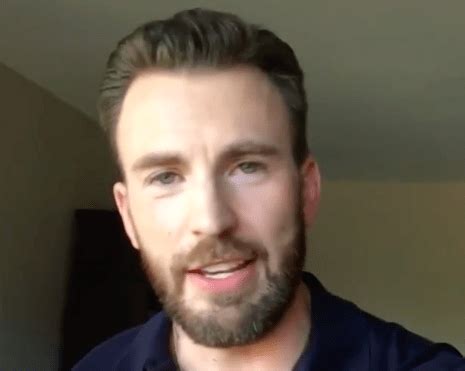 Chris Evans Accidentally Leaks NSFW Photo Twitter Explodes Inquirer Super