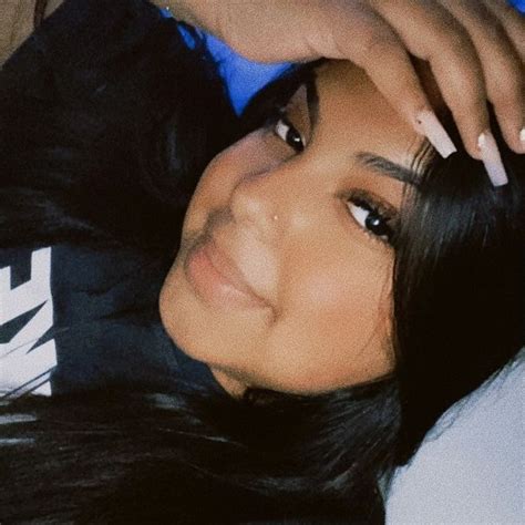 Nicolly Bsb On Threads