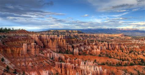 The Sunrise Point Trail Stunning Vistas In Bryce Canyon