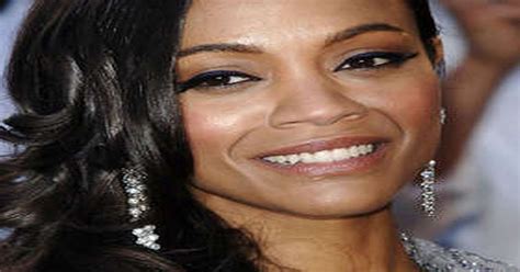 Saldana Star Trek Sex Scene Was Anything But Sexy Daily Star