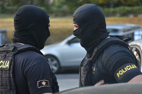 Генерал куца и код члана Владе ИН4С