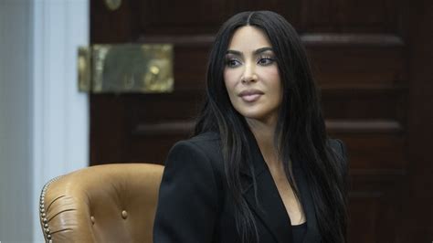 Le Procès Du Retentissant Braquage Parisien De La Star Kim Kardashian S