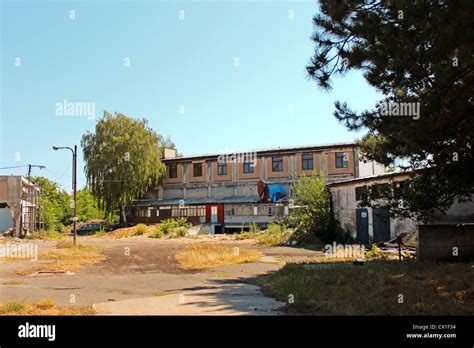 Old Factory Window Hi Res Stock Photography And Images Alamy