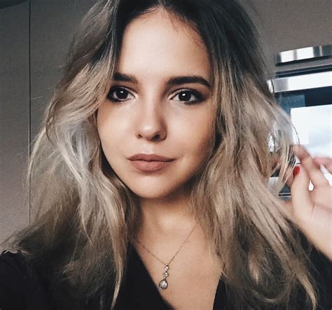 Red Fingernails Ex Post From Rkaterinakozlova Scrolller