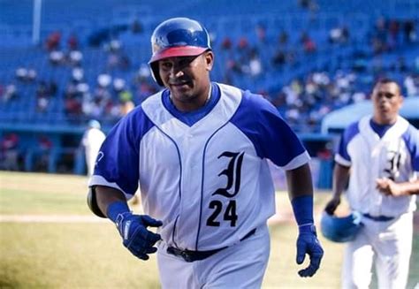 Frederich Cepeda In Industriales ⚾️🇨🇺🔝 R Classicbaseball