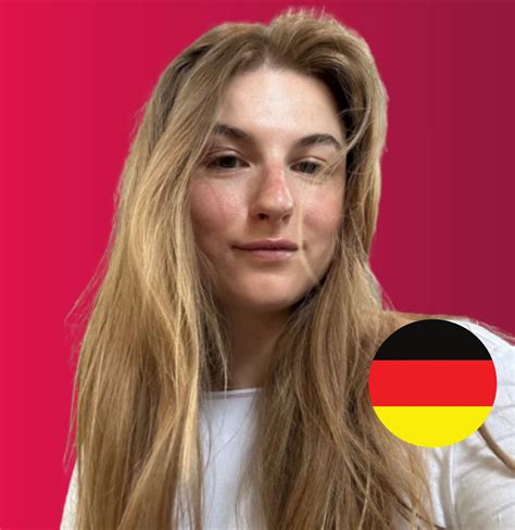 Who Is Viola Weller Favikon