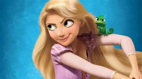 20 Disney Characters With Gold Hair With Images Magical Clan