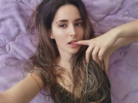 My First Time Posting Here Hello R Palebeauties