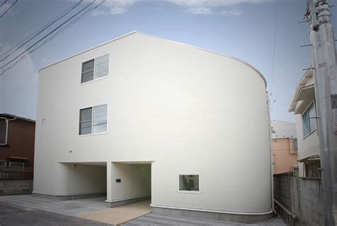 Unusual Slide House In Japan Bored Panda