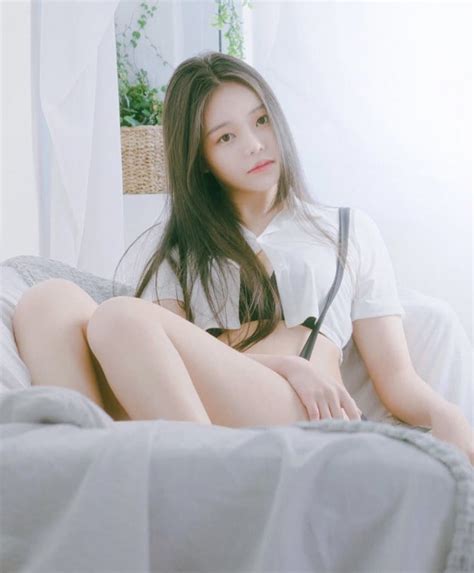 트위치 버튜버 이세돌 릴파 실제얼굴 스트리머 갤러리