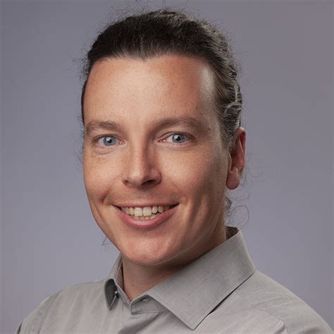 alexander hupfer product marketing manager open mind technologies
