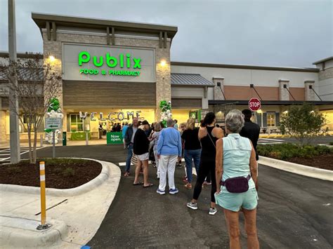 Hurricane Shopping Demand Drives Slight Sales Boost At Publix Stock