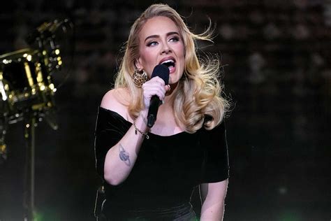 Adele Reveals She Quit Drinking 3 Months Ago Jokes With Fan Enjoy Your Whiskey Sour Im Very