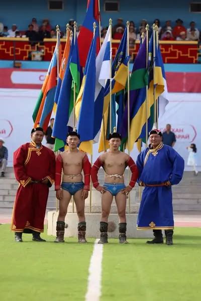 ДУНДГОВЬ АЙМГИЙН БАЯР НААДМЫН ХҮЧИТ БӨХИЙН БАРИЛДААНЫ ҮЗҮҮР ТҮРҮҮНИЙ БӨХЧҮҮД ШАГНАЛАА ГАРДАН АВЛАА