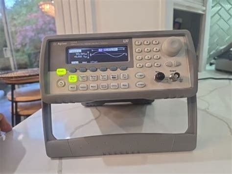 AGILENT 33220A LXI 20 MHz FUNCTION ARBITRARY WAVEFORM GENERATOR (WSG95) | eBay