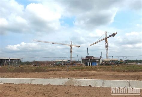 Vụ xây không phép trong Khu CNCNC Long Thành Công ty chưa được duyệt quy hoạch chi tiết xây