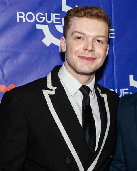 Cameronmonaghan Actores
