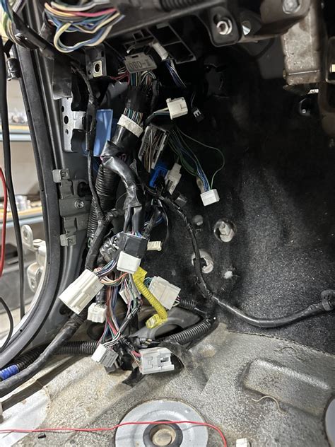 Help ID This Connector Tacoma World