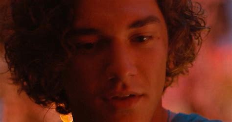 9 Teen Romance Movies To Fall In Love With Netflix Tudum