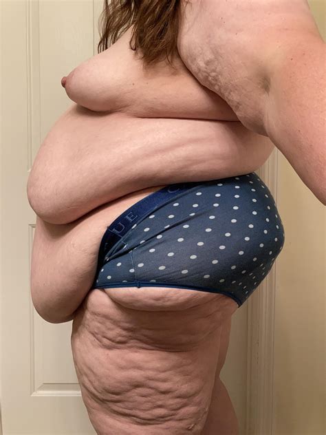 Letting My Belly Out Scrolller Letting My Belly Out Scrolller