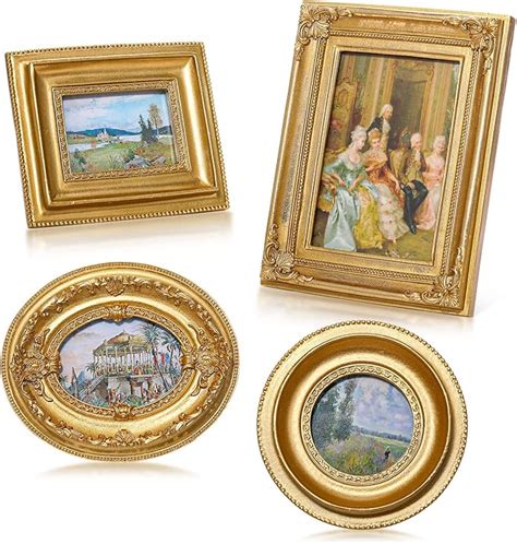 Geetery 4 Pcs Christmas Vintage Picture Frames Set Mini