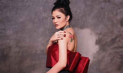 Tips Tubuh Langsing Hesty Klepek Klepek