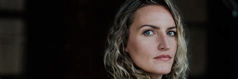 Tracy Gallagher Breaking Tunes