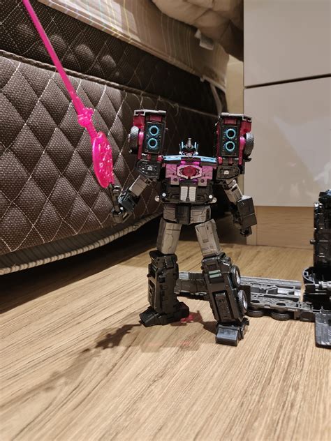 Scourge Has Stolen The Matrix Scramble I Love This Figure I Love