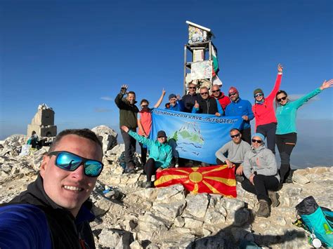 Највисокиот врв на Пирин Планина го искачија 14 планинари од ПК Љуботен Тетово Тетово Инфо