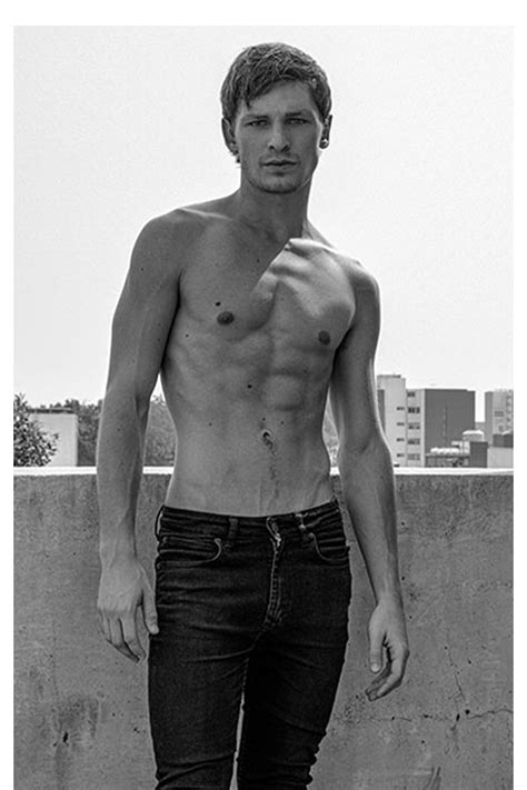 Gh Management Joaquin Leonoff