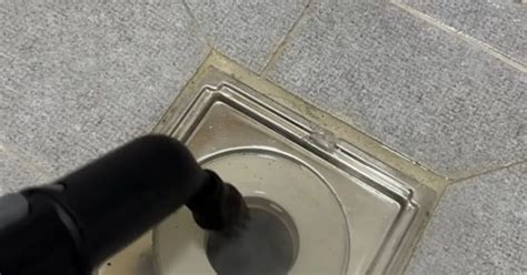 상담부터 청소까지 정말 빠르게 잘 하십니다 구석 구석 꼼꼼하게 깔끔하게 하셔서 너무 만족스럽습니다 숨고 숨은고수