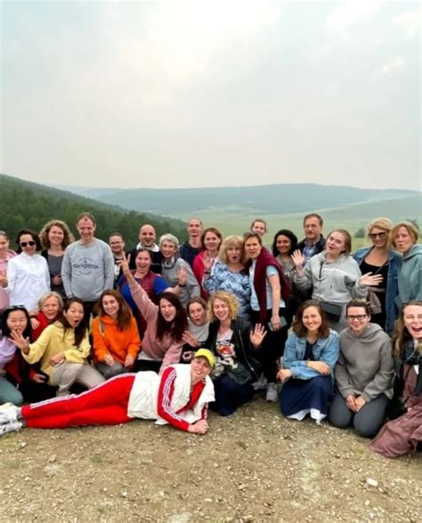 Центр Психологии и Творчества Краски Принять удар на себя или как оградить детей от влияния