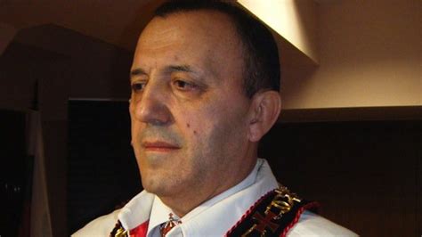 Синът на Румен Ралчев го обрал Новини бг