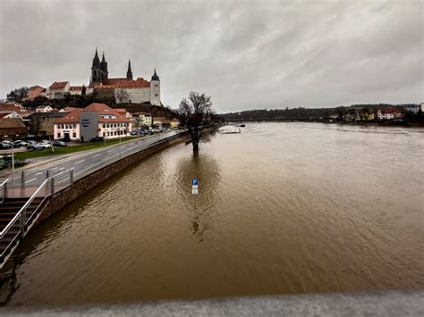 Aktuelle Informationen Zum Hochwasser