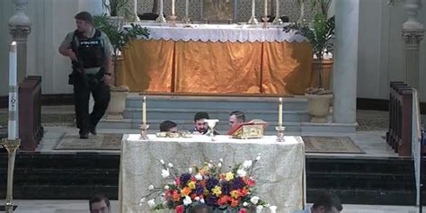 Parishioners in US stop teen armed with rifle from entering first Communion Mass - The Catholic ...