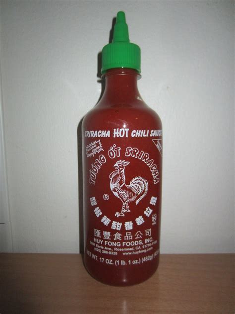 Rooster Brand Sriracha Hot Chili Sauce Famous Hot Sauce Like The
