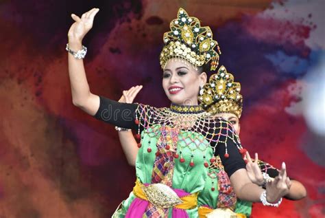 Mak Yong Dance Editorial Image Image Of Event Performance 78607125