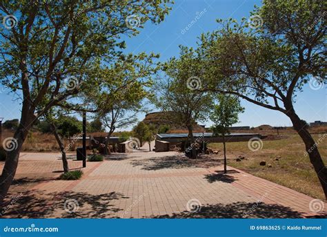 Maropeng Visitor Centre Stock Image Image Of Humanity 69863625