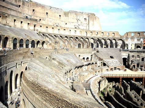 무료 이미지 건축물 구조 궁전 늙은 시티 큰 광장 고대의 경계표 이탈리아 역사적인 관광 여행 콜롯세움 투기장 원형 극장 건물 문명 유명한